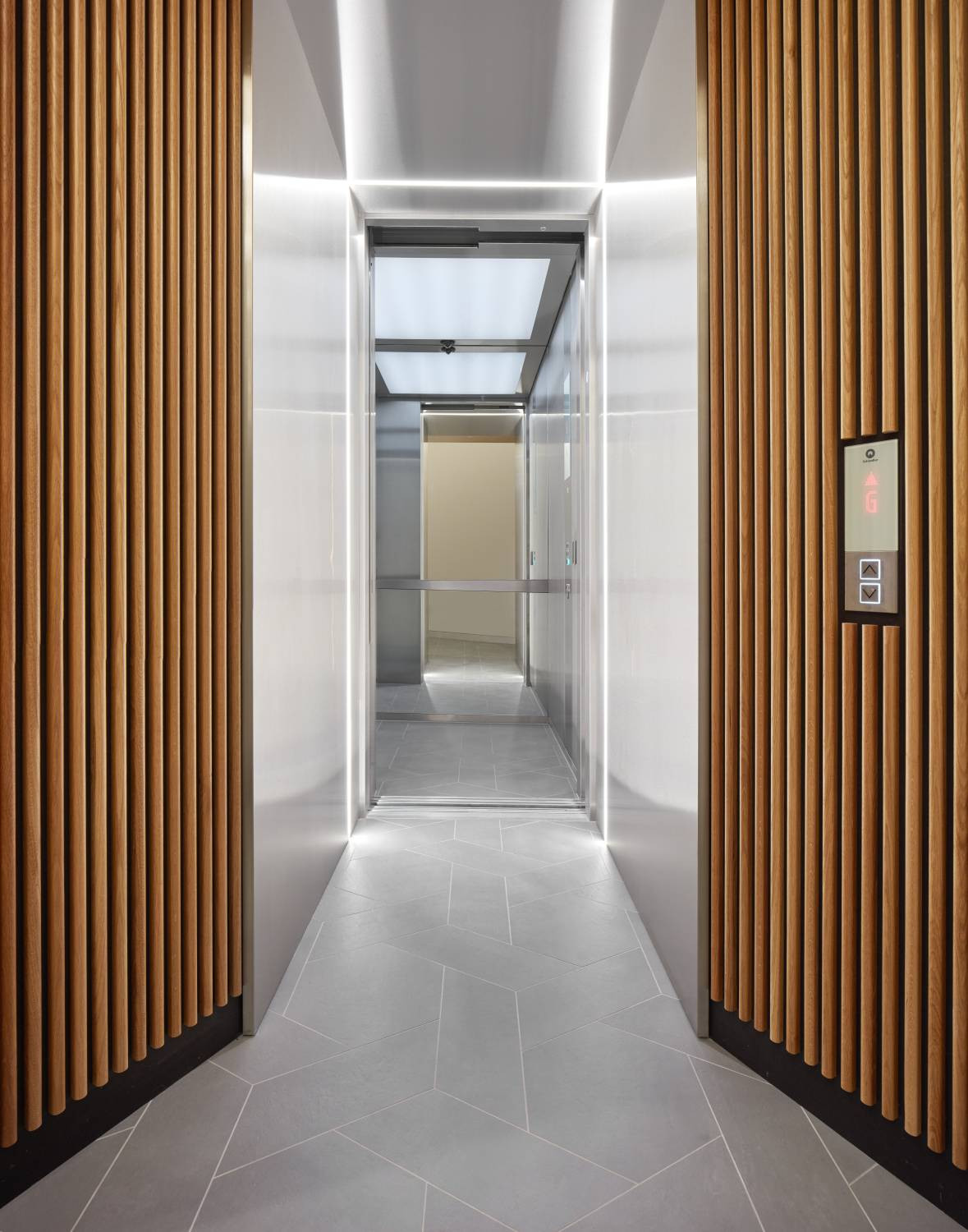 Cornwell House, DDC, London, EC1 - Projects - Tileex