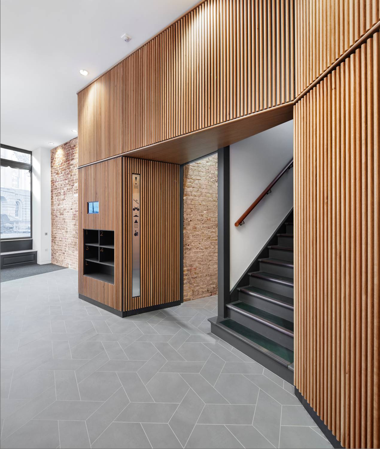 Cornwell House, DDC, London, EC1 - Projects - Tileex